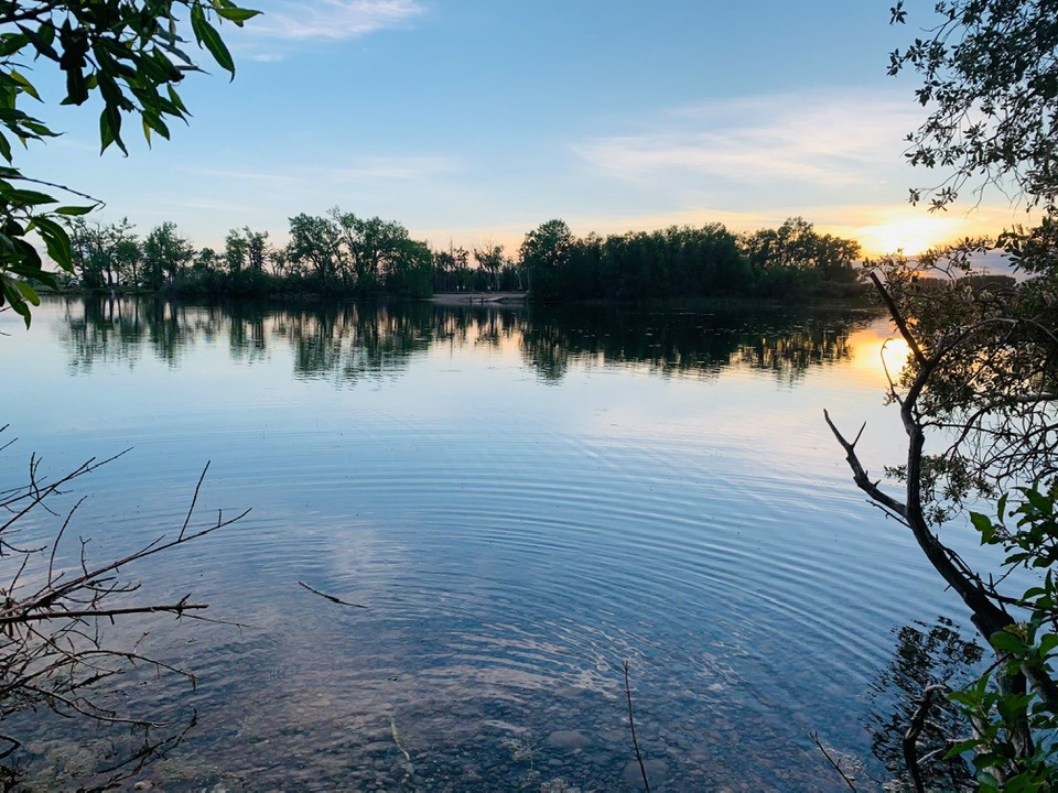 Camping at Park Lake – Cape Town to Calgary